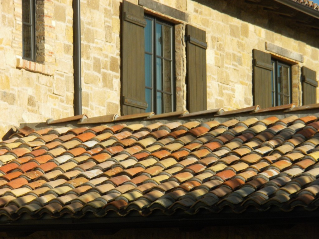 Vintage Mediterranean Roofing Tiles | Traditional Reclaimed Materials ...