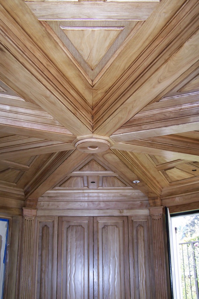 Reclaimed 18th Century Fireplace Mantel | Traditional Reclaimed ...