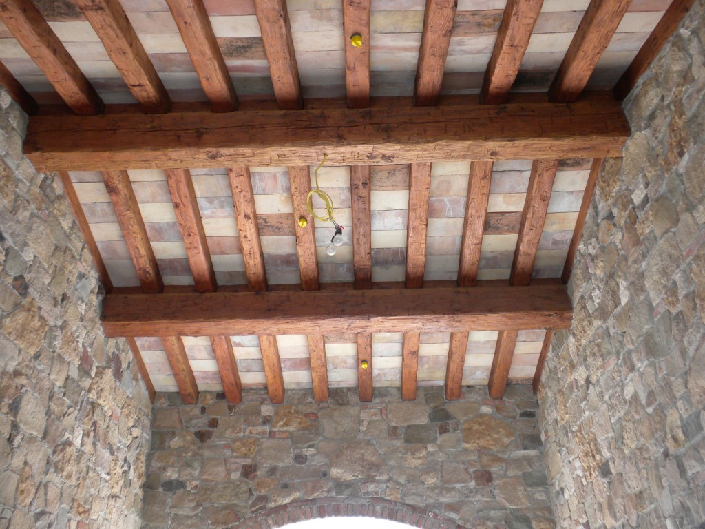 Old Spruce Beams | Traditional Reclaimed Materials Antique Building ...