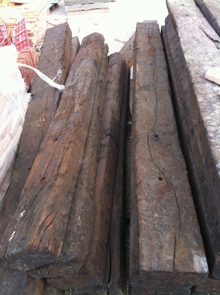 Vintage Building Materials | Traditional Reclaimed Materials Antique ...